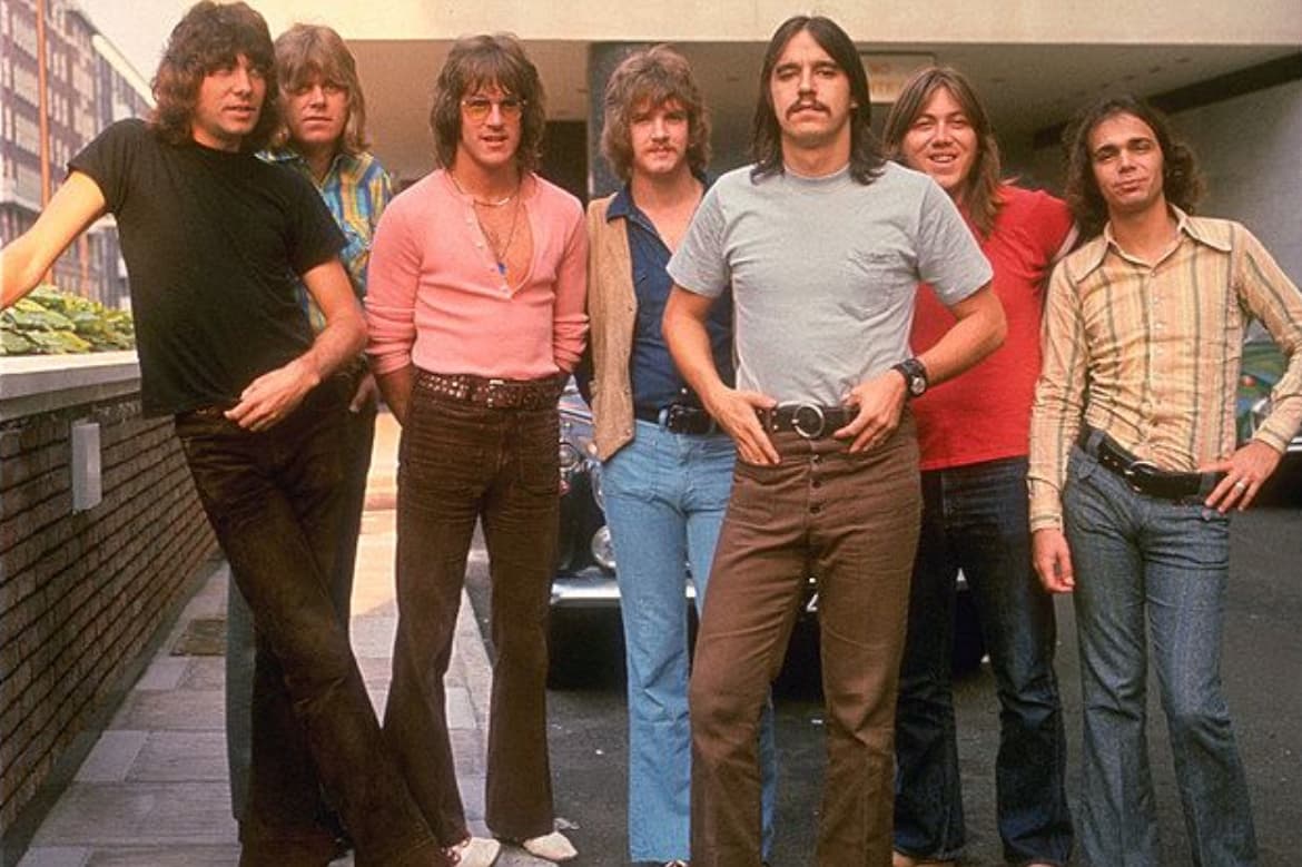 Chicago – 25 or 6 to 4 – Oldies but Goodies