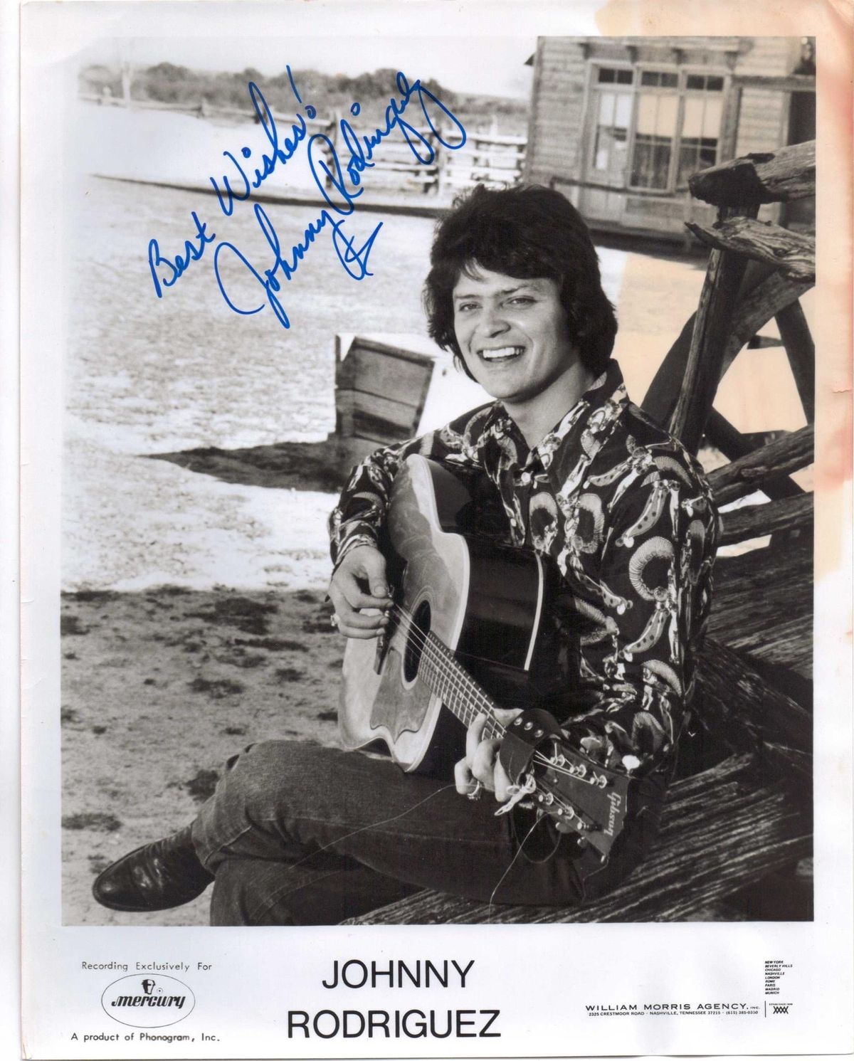Johnny Rodriguez – Love, Look At Us Now – Oldies but Goodies