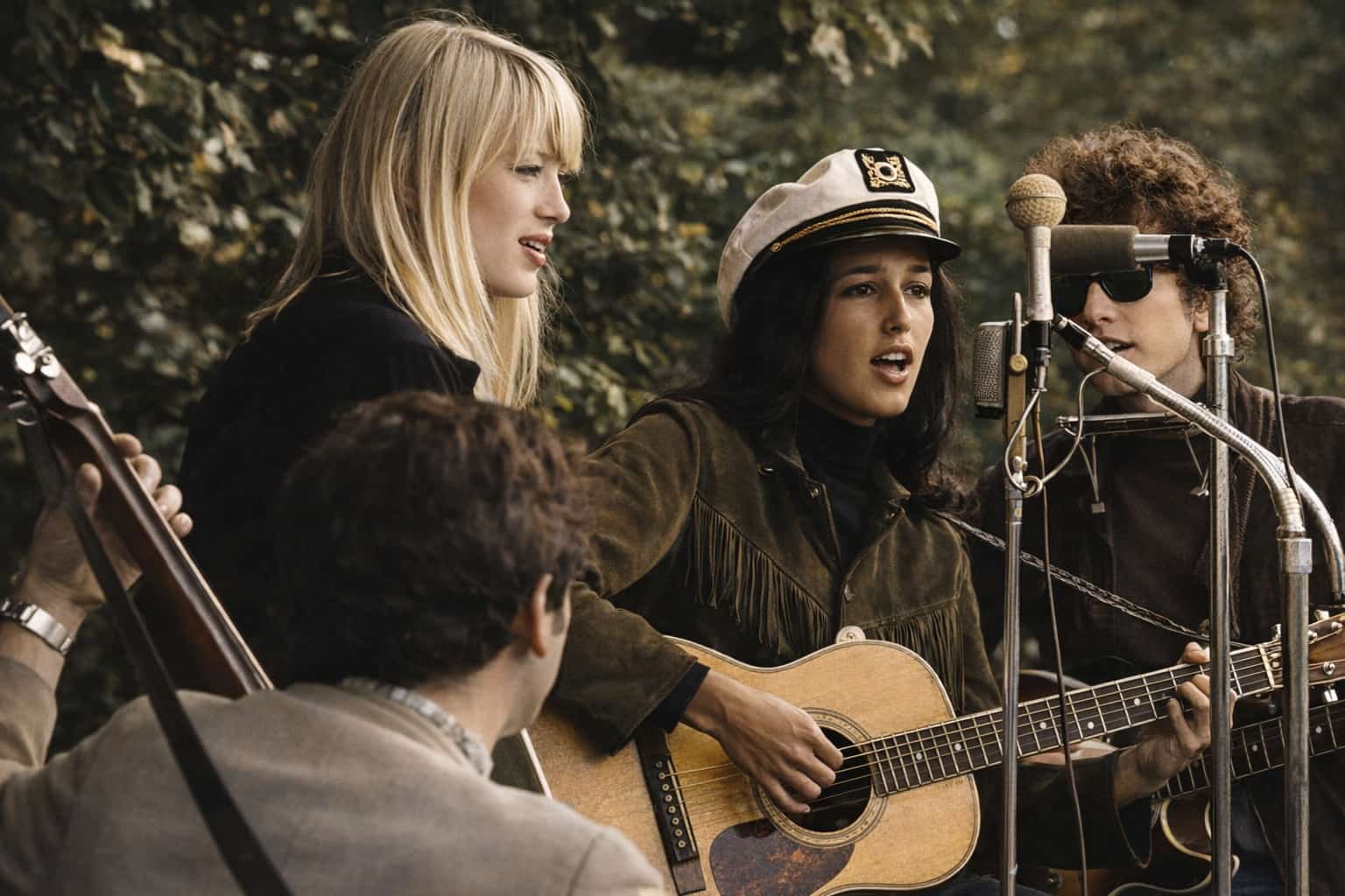 JOAN BAEZ & MARY TRAVERS ( Peter Paul & Mary ) NEWPORT 1964 – Oldies ...